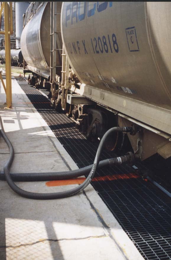 How Grating Systems Compare to Other Materials for Industrial Flooring