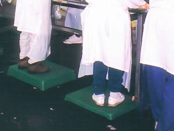 Work Platform Grating: Enhancing Safety and Efficiency